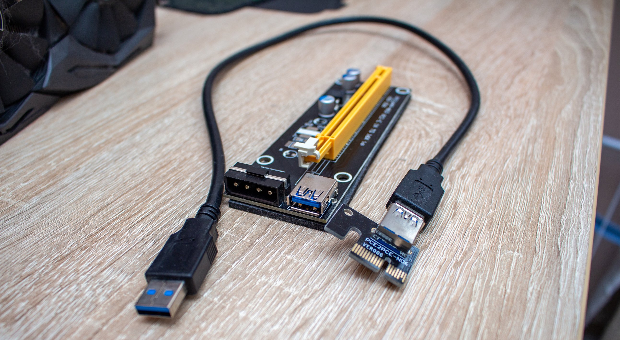 What is PCIe (Peripheral Component Interconnect Express)?